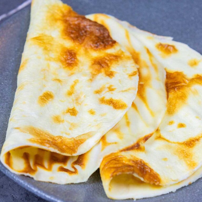Carnivore Cottage Cheese Flatbread : Easy Recipe