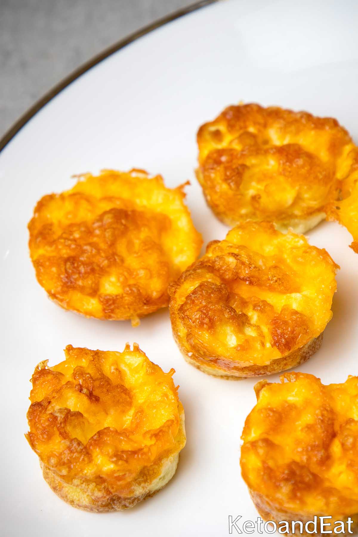 Carnivore Egg & Cheese Puffs- Very Easy Recipe