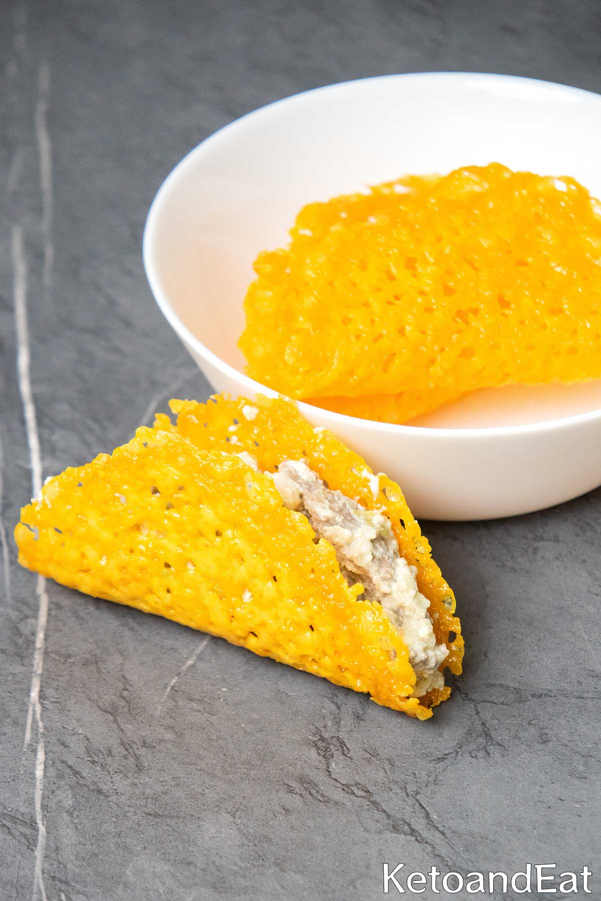 Low Carb Keto Cheese Taco Shells - Easy Recipe
