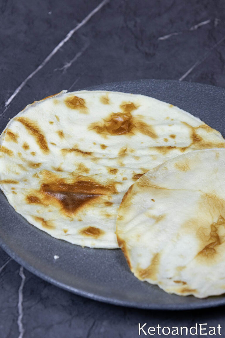 Carnivore Cottage Cheese Flatbread : Easy Recipe