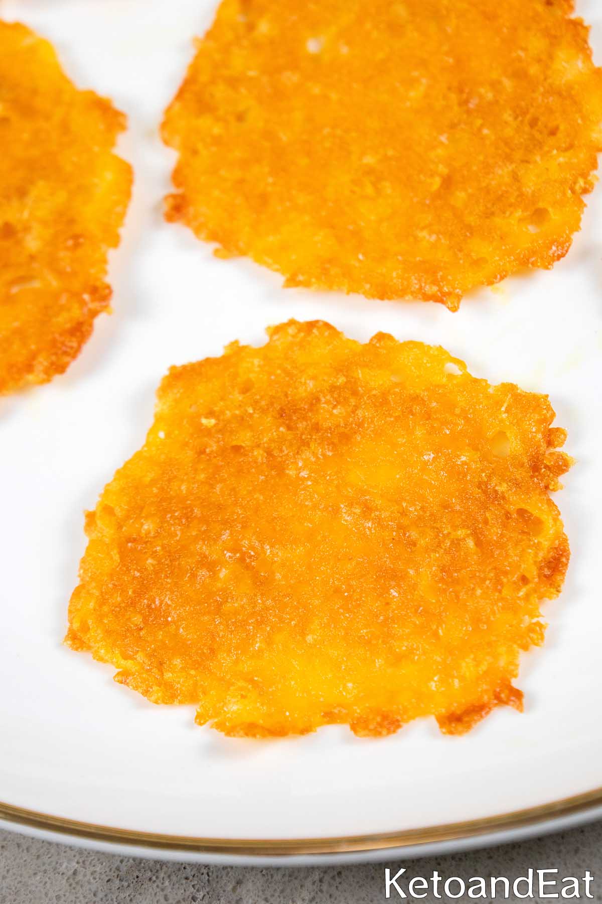 Carnivore Cheddar Chips- Very Easy Carnivore Diet Recipe