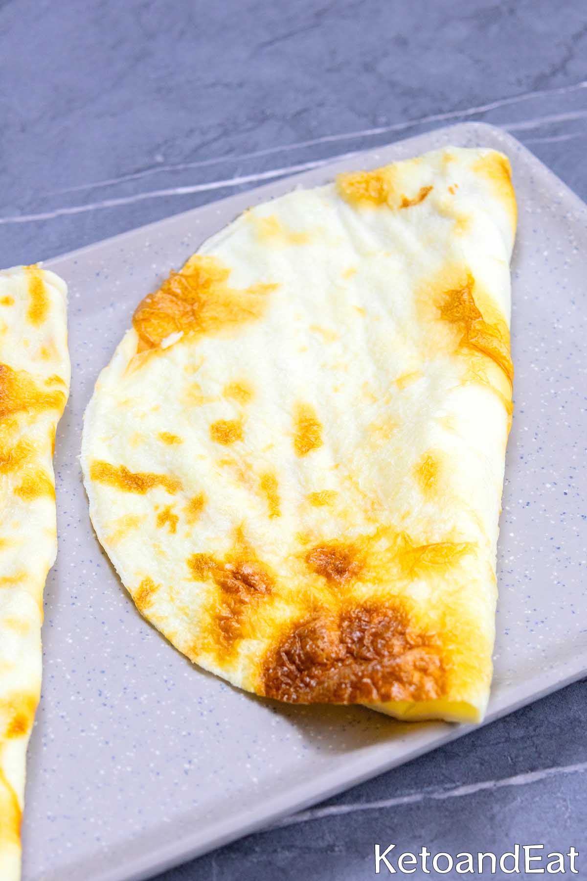 Keto Cottage Cheese Flatbread: Low Carb Bread